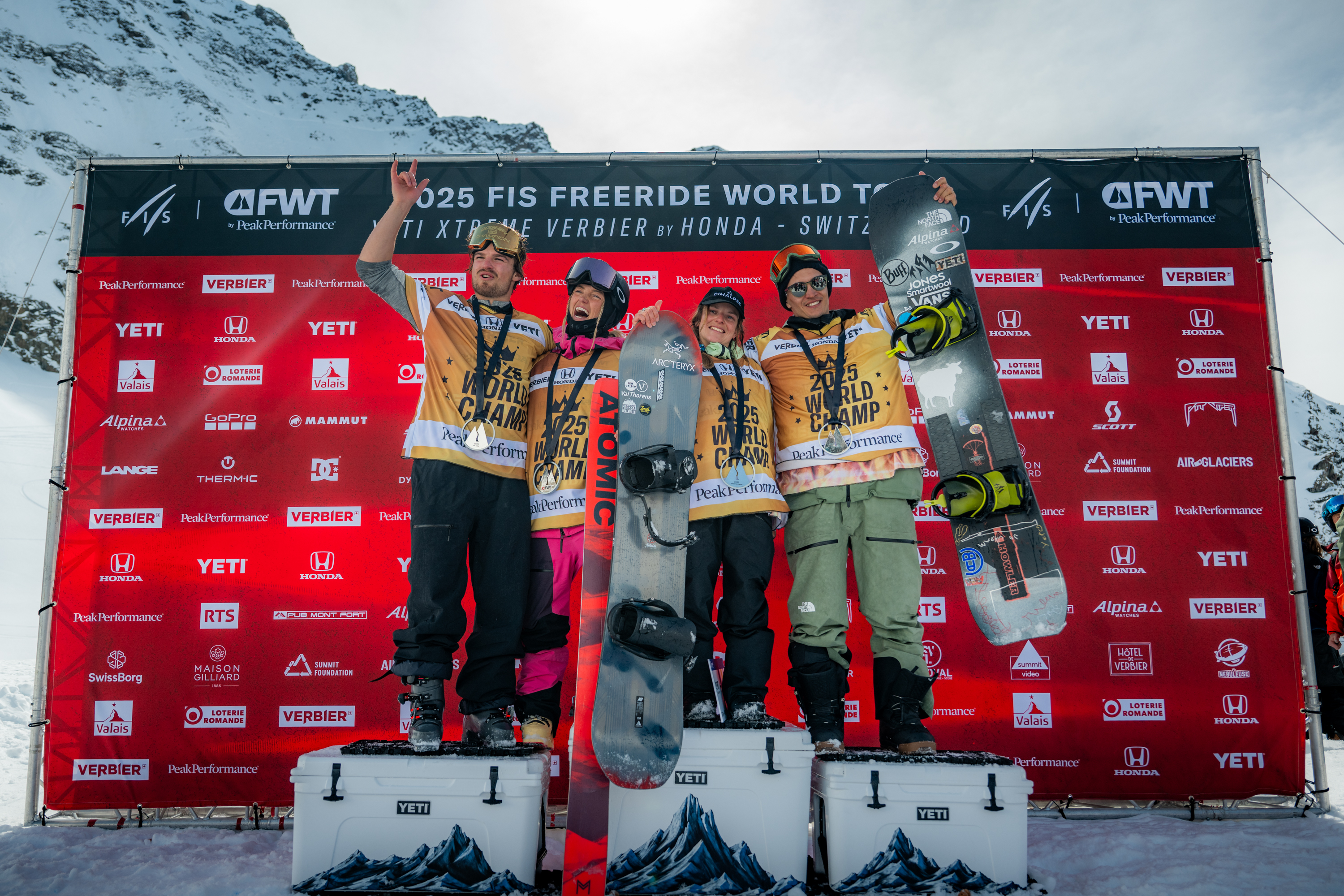 FIS | History made at the YETI Xtreme Verbier by Honda as 2025 Freeride World Tour Champions are ...