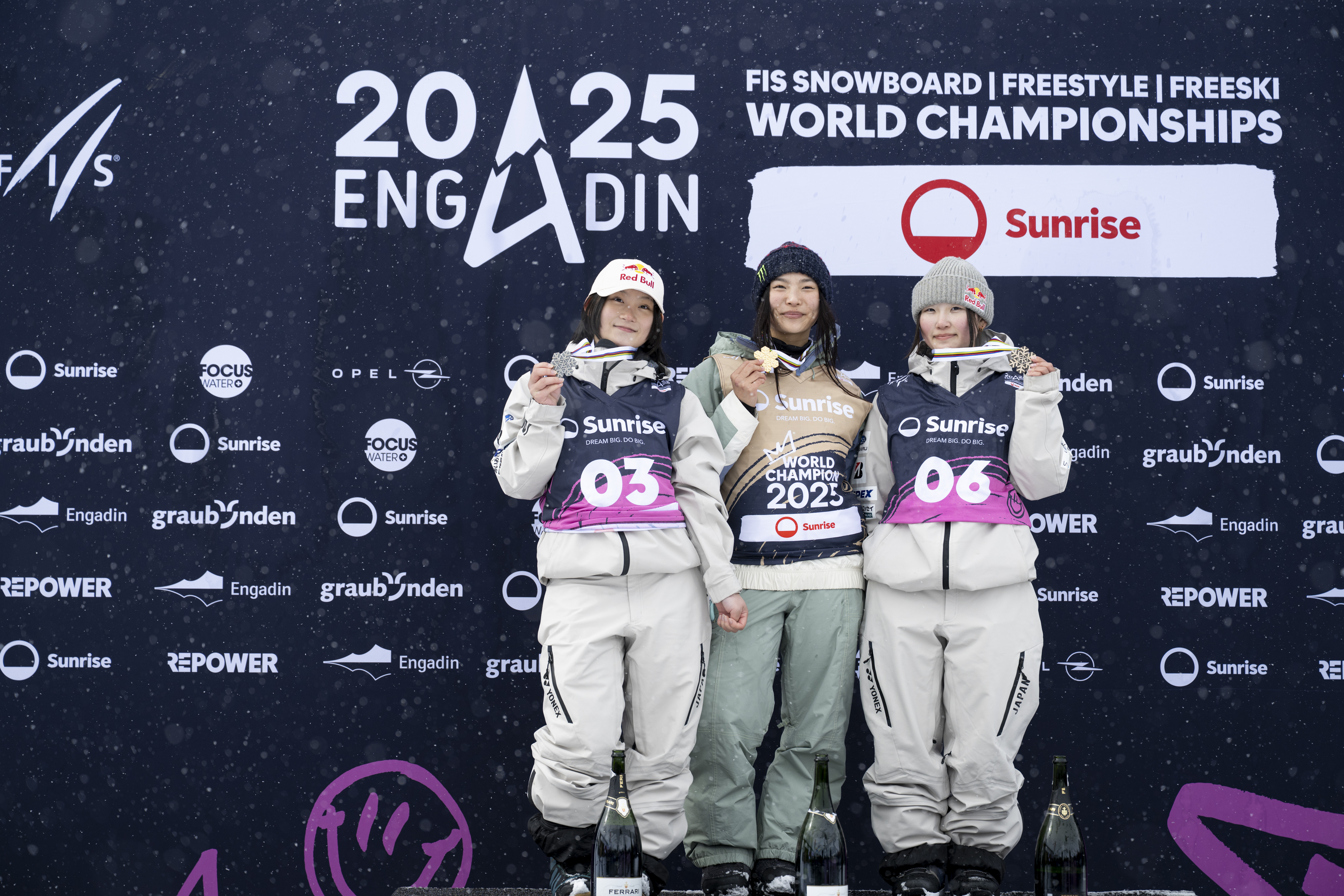 FIS | Kim becomes halfpipe World Champion a third time as James wins ...