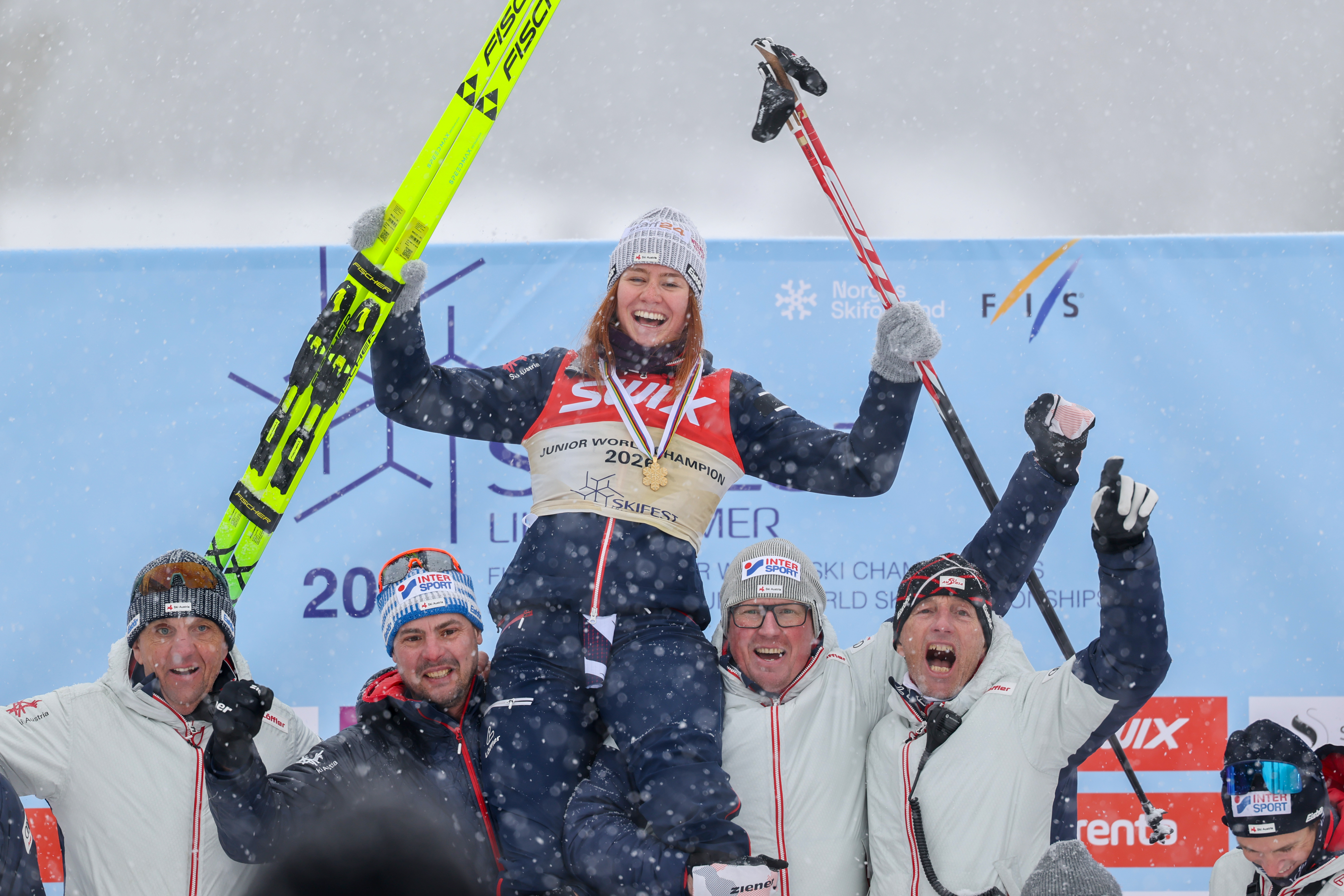 FIS | Bucher proves Olympic pedigree to become youth sprint world champion