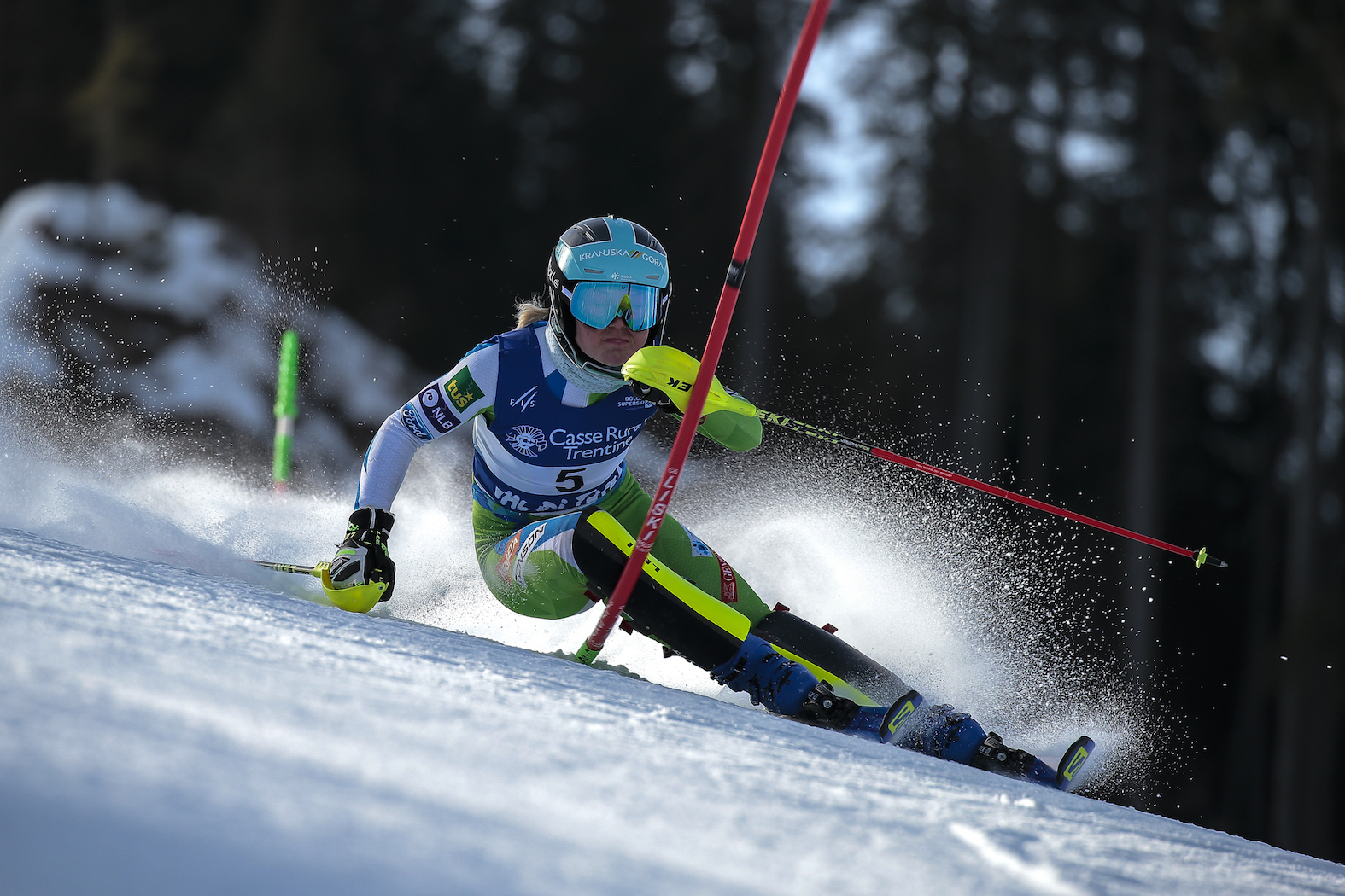 FIS | Meta Hrovat takes the slalom and Lars Rösti wins the gold medal ...