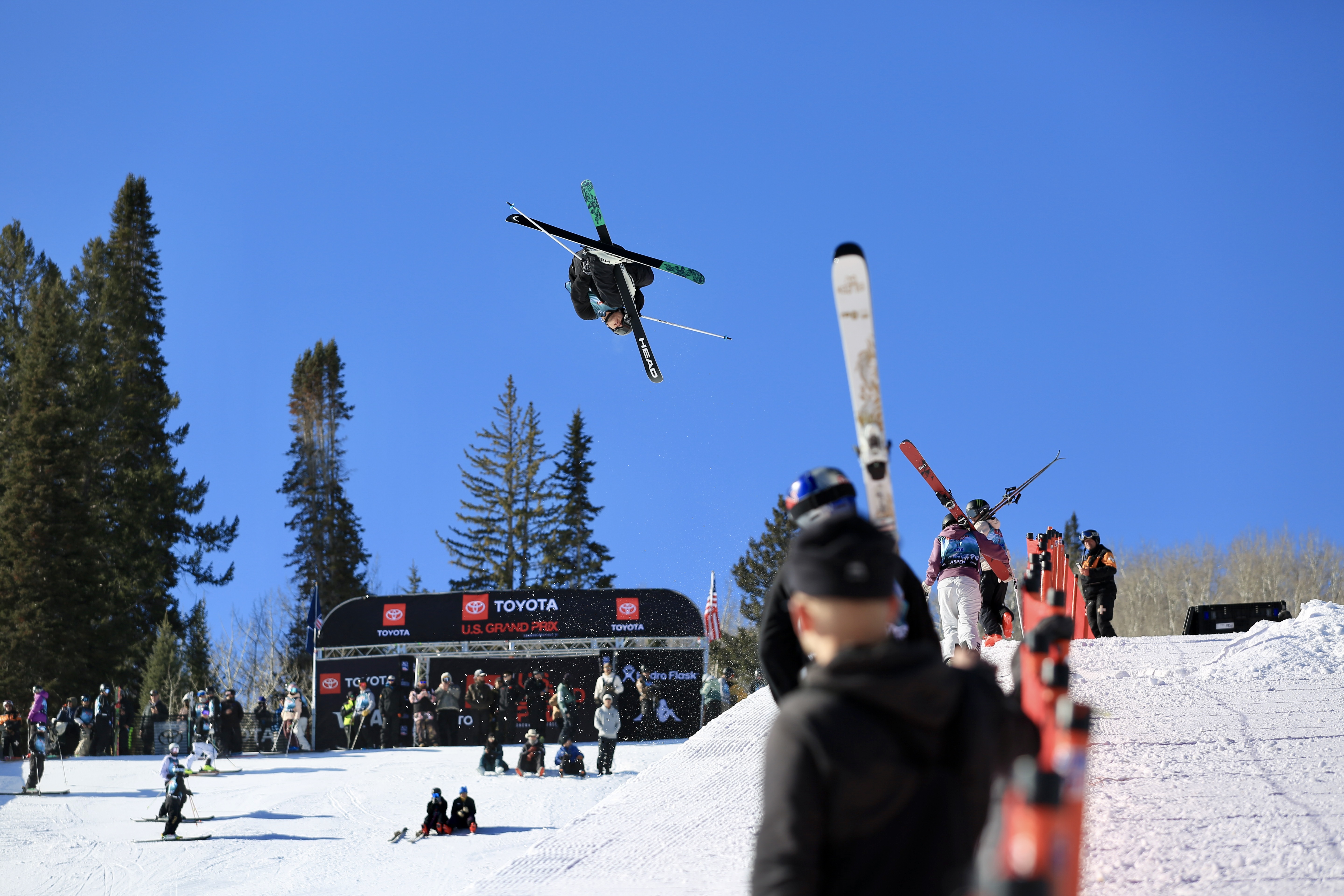 FIS | Halfpipe World Cup battle heats up in Aspen