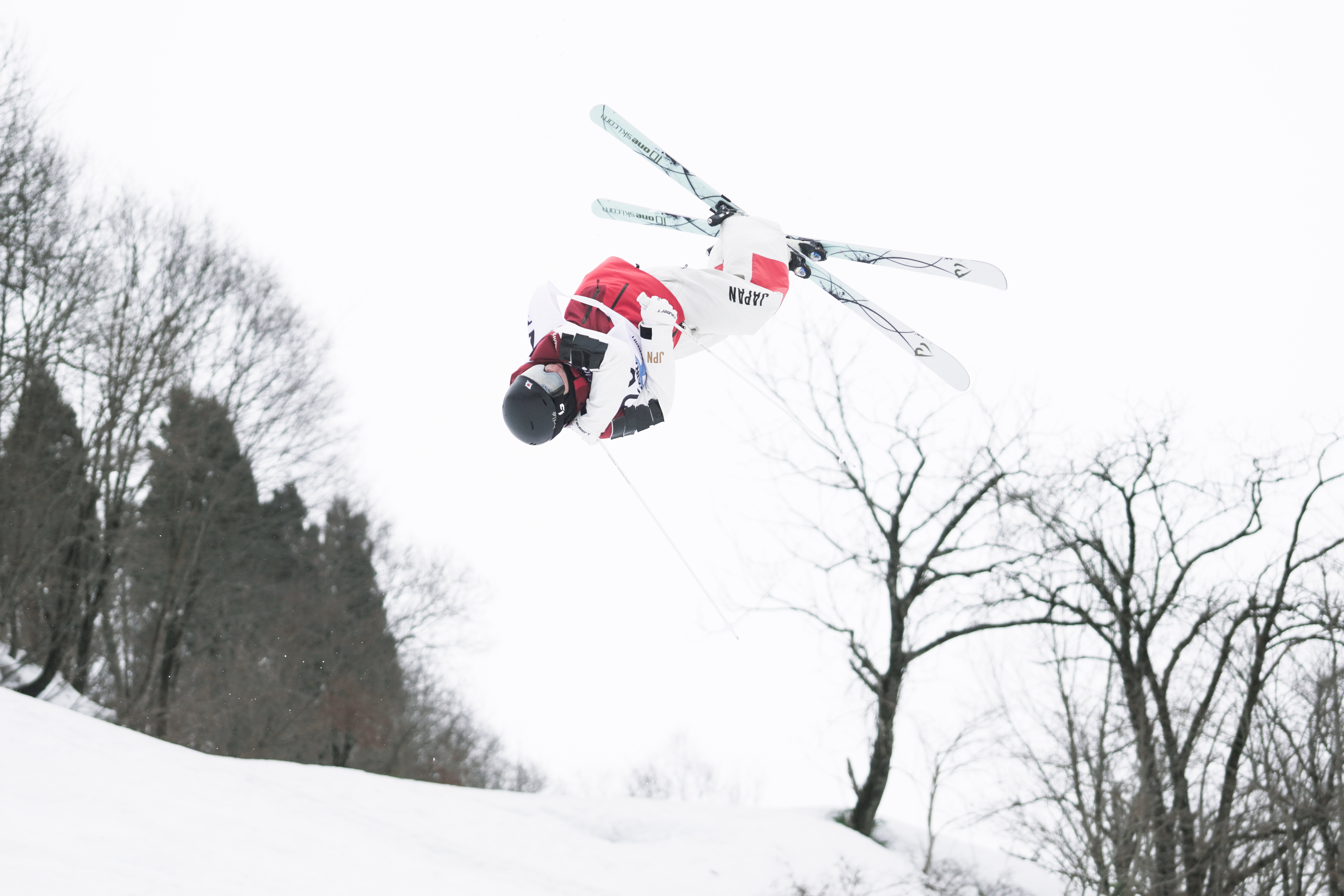 FIS | Moguls World Cup rides Olympic high in return to Japan