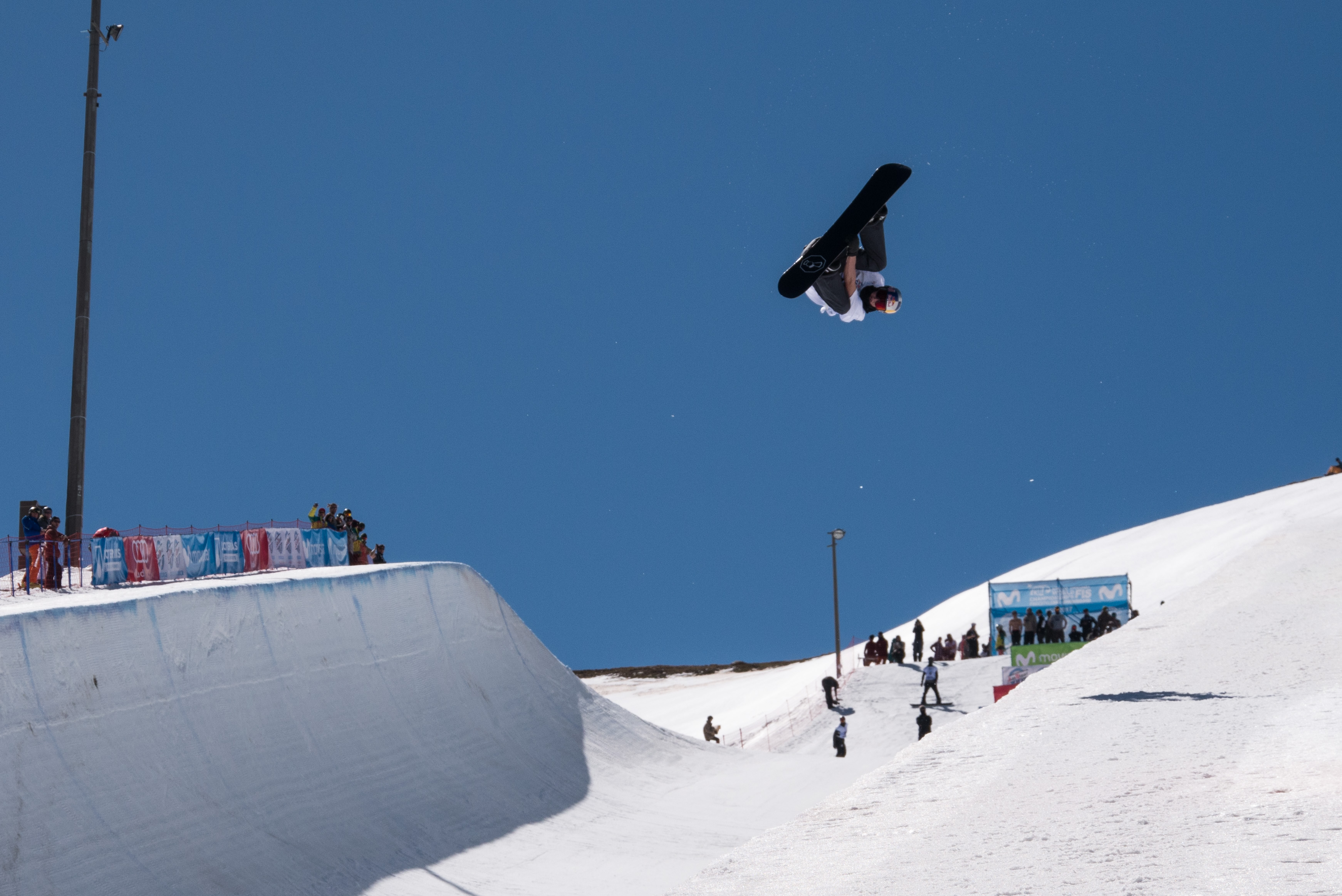 FIS | World champs lead the way after halfpipe qualifiers