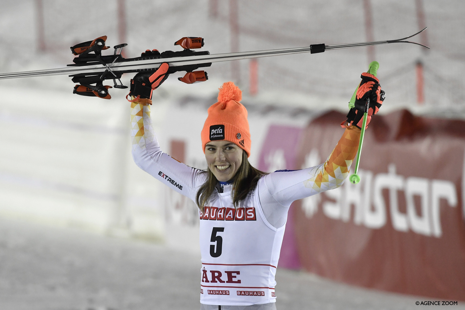 FIS | Petra Vlhova impresses in Are